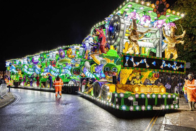 Heathside Travel - Bridgwater Guy Fawkes Carnival